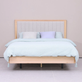 YARRA FLOATING QUEEN BED